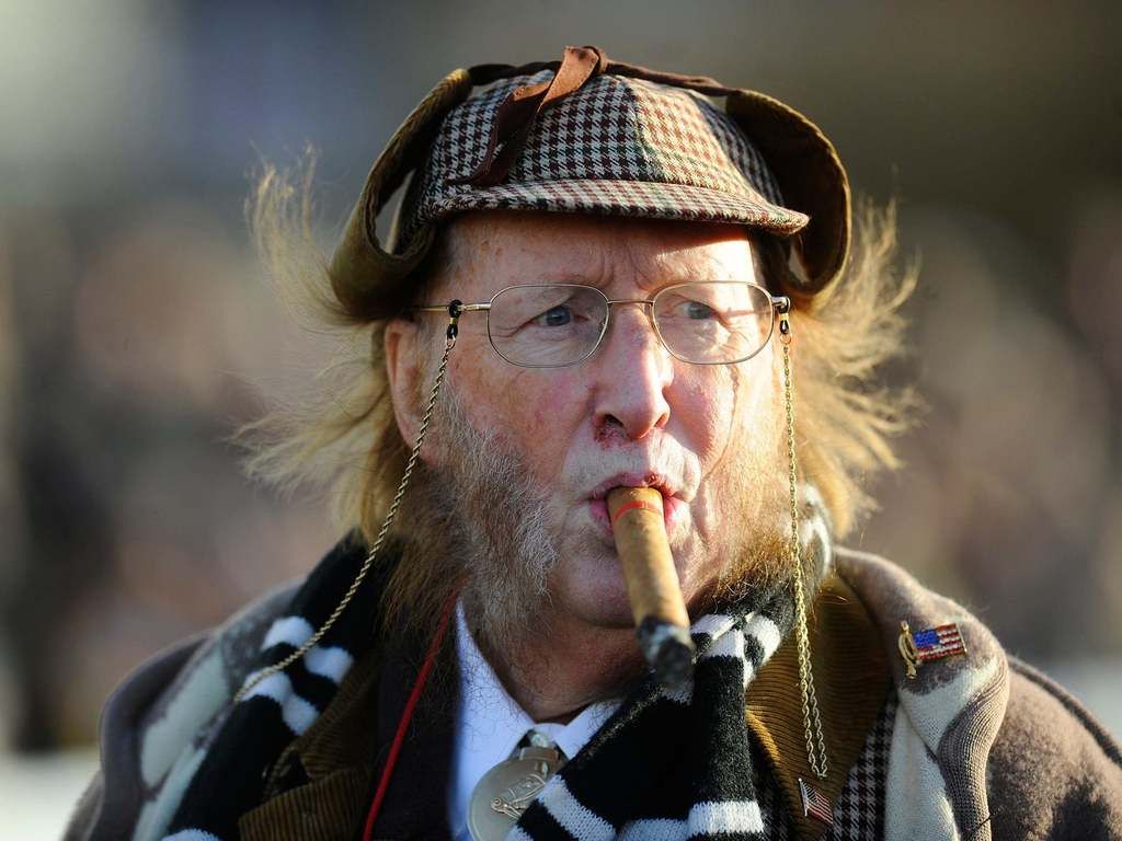 John McCririck death: Controversial horse racing…