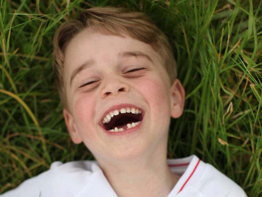 Prince George: Kensington Palace releases new…