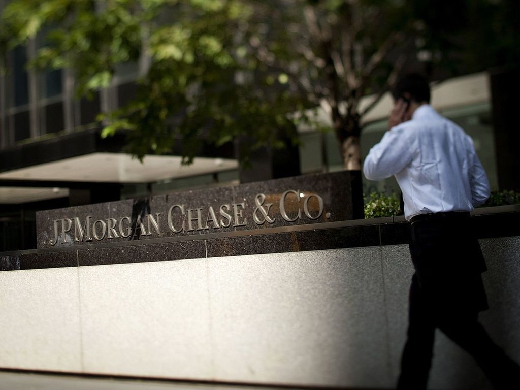 Ex-JPMorgan Banker Petermann Plans $500 Million Hedge…