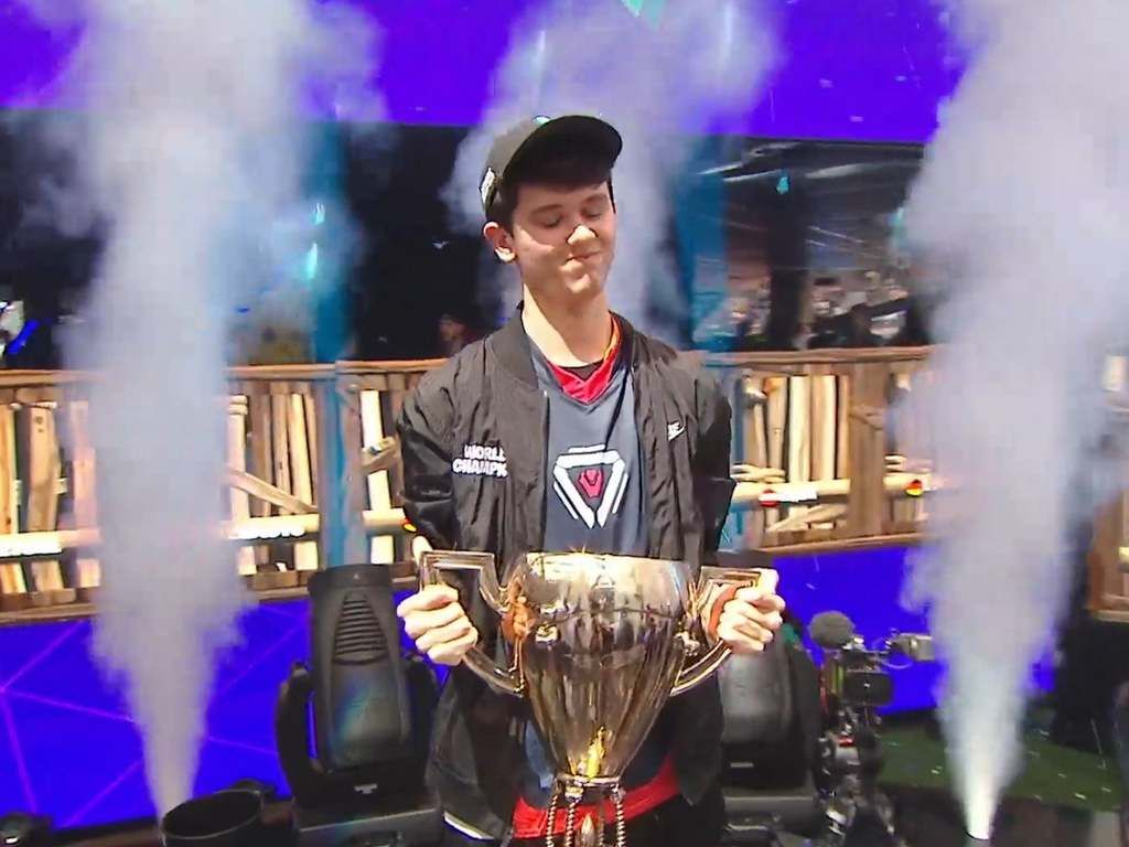 Fortnite World Cup: 16-year-old Bugha wins $3m in…