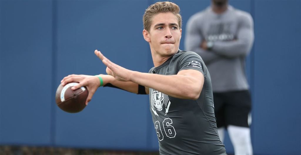 Five-star quarterback Jake Garcia announces top 10…