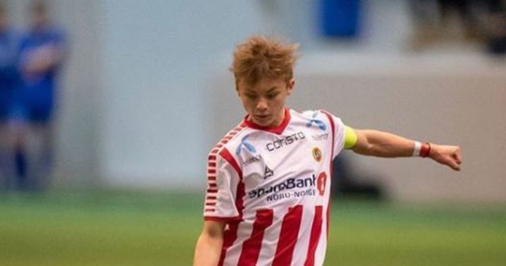 Who is Isak Hansen-Aarøen? Manchester United signing…