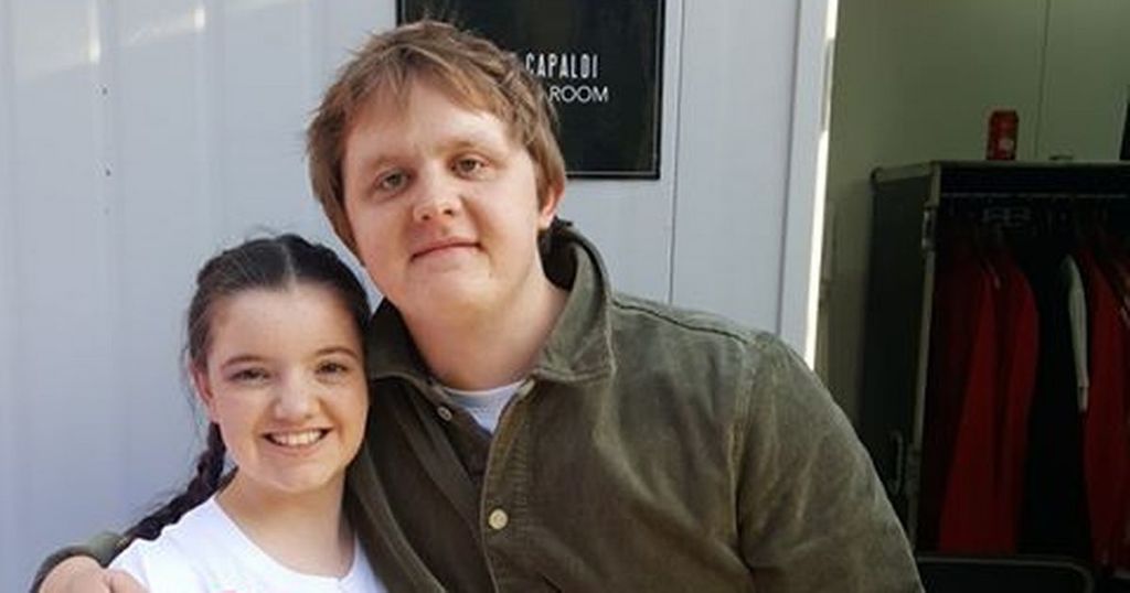 Watch Lewis Capaldi learn how to sign Happy Birthday…