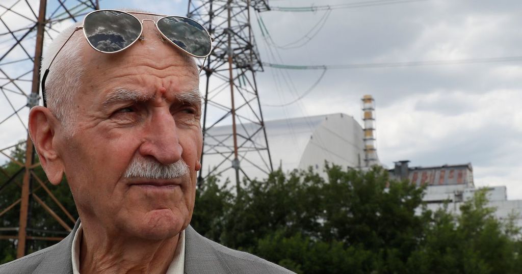 Chernobyl helicopter pilot on how he prepared to 'fly…