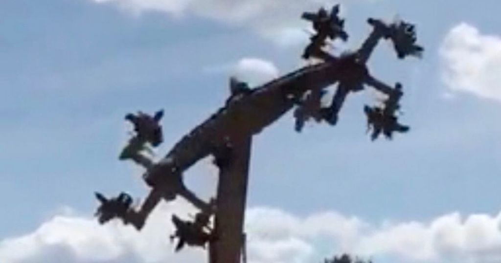 Theme park in Germany shuts new ride over claims it…