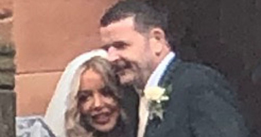 Kevin Bridges has married his girlfriend in a ceremony…