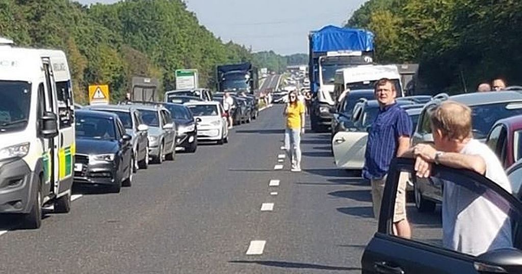 A189 Spine Road reopens after emergency services bring…