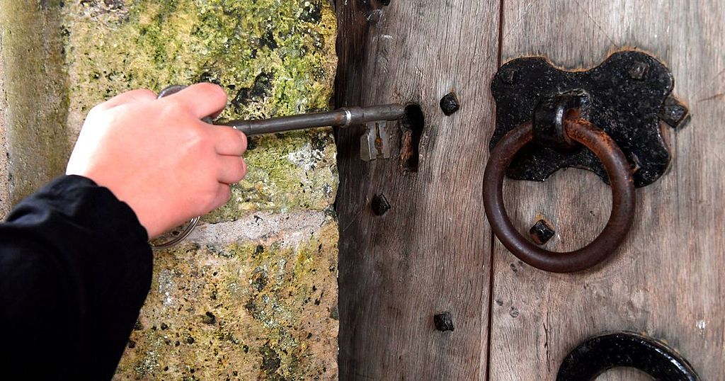 Inside Neath Abbey's secret 800-year-old chamber…