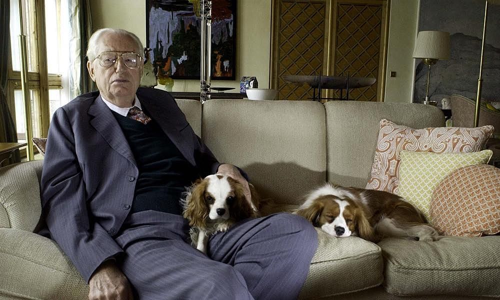 Hans Rausing, head of Tetra Pak family, dies aged 93