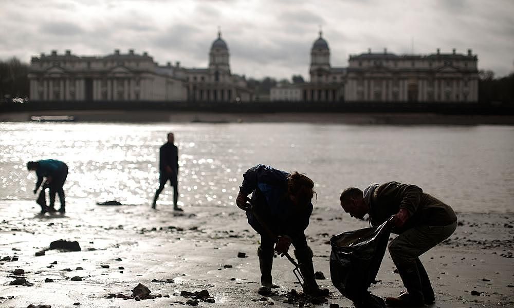 Memories of a dark and polluted Thames