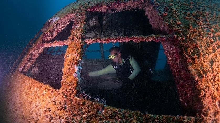 Bahrain Opens World’s Largest Underwater Theme Park
