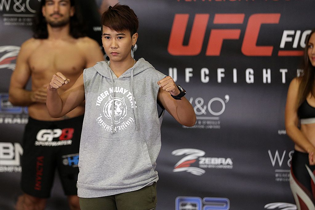 First Thai-born fighter in UFC history, Loma…