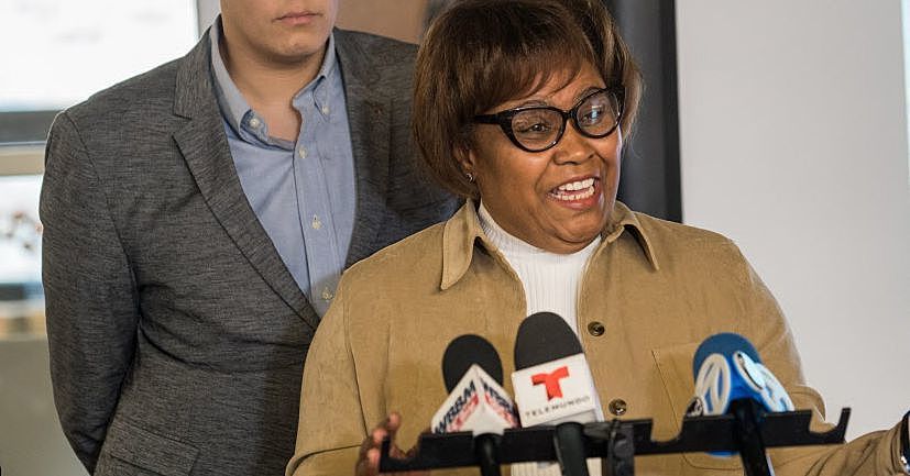 Watchdog alleges ‘illegal patronage’ in Cook County…