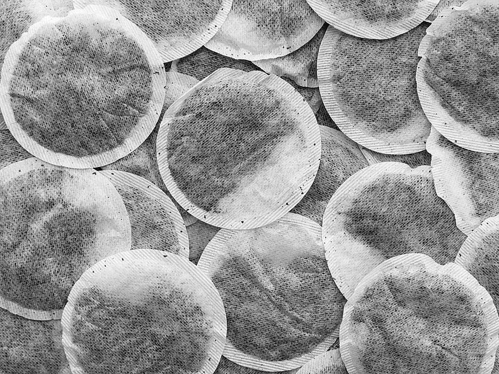 Tea bags release millions of microscopic plastic…