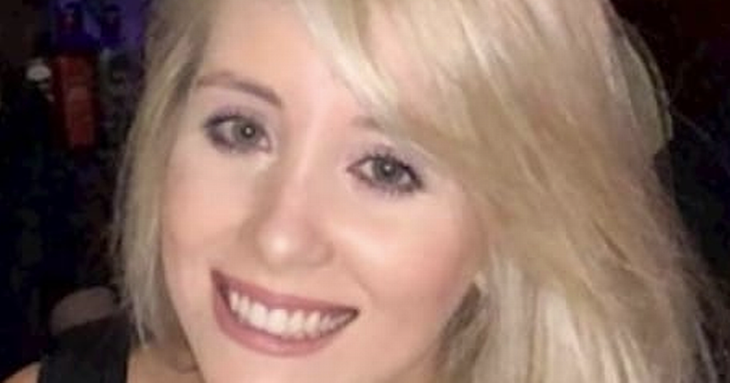 Tributes paid to tragic young nurse Kerrie Browne who…