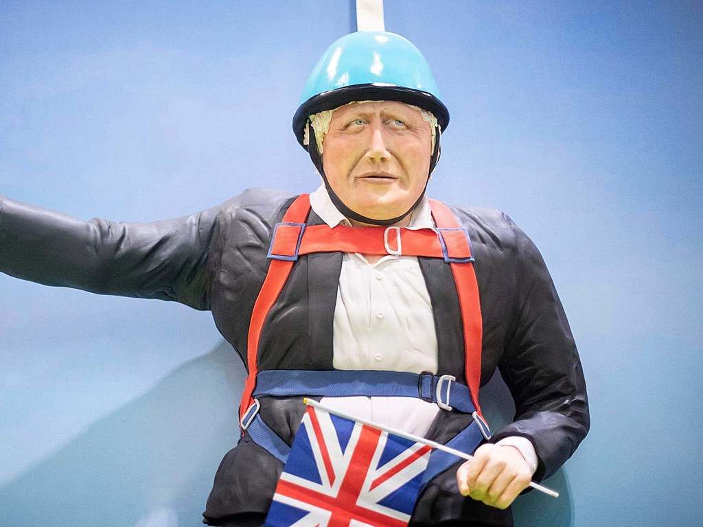 Life-sized Boris Johnson cake unveiled at bakery show