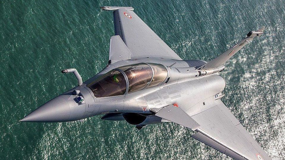 Dassault releases first photos of airborne RB-002,…