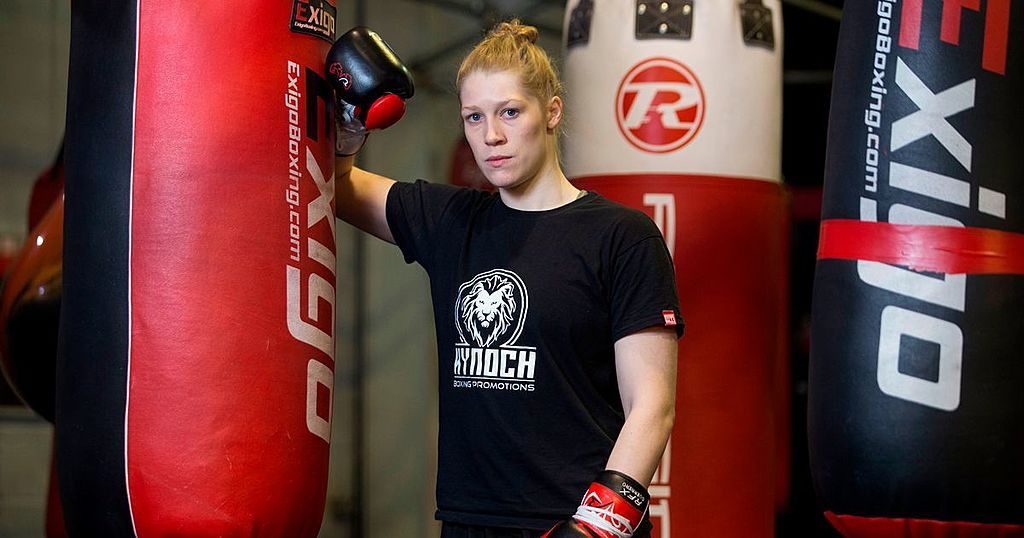 Luss Boxing star Hannah keeps her cool as ugly scenes…