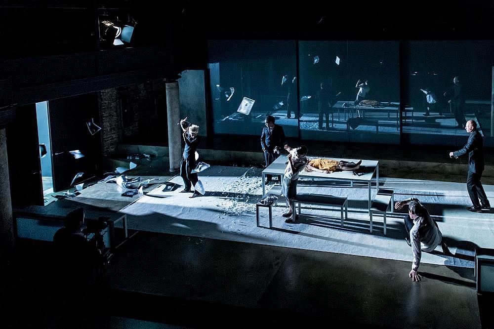 Electra, Oresteia and an execution: the daring designs…