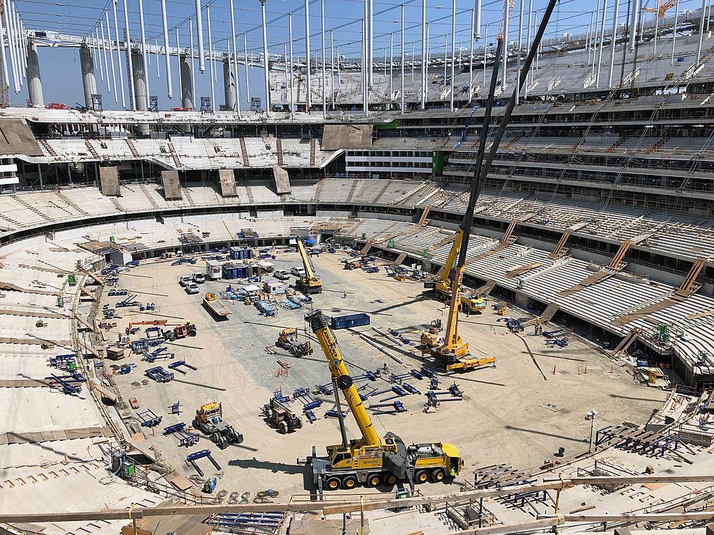 Look: First seats installed at SoFi Stadium, latest…