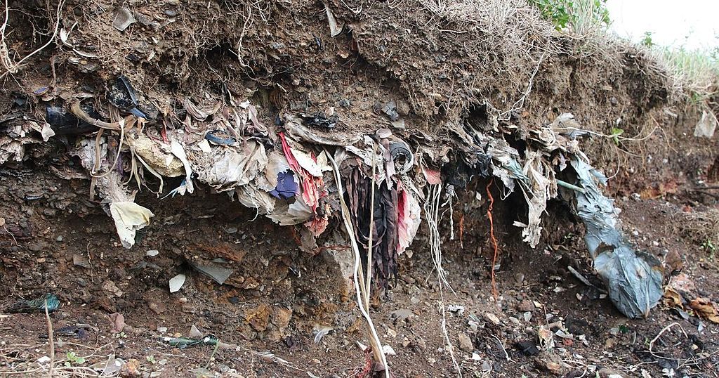Landfill site exposed by coastal erosion sees toxic…
