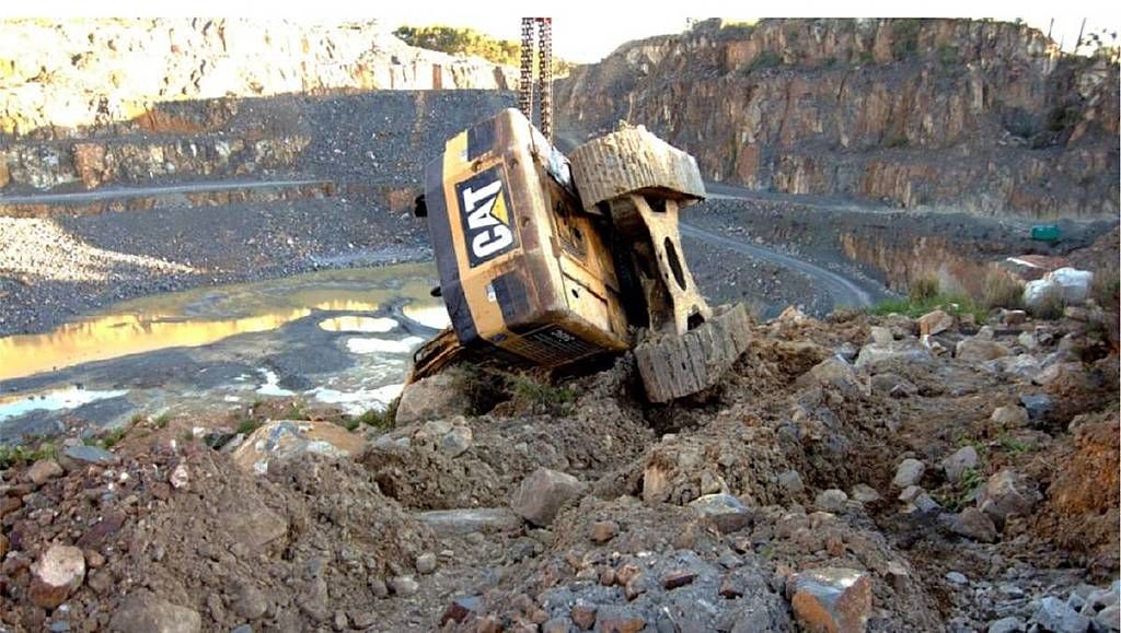 2014 Karuah quarry death driver's fault says District…