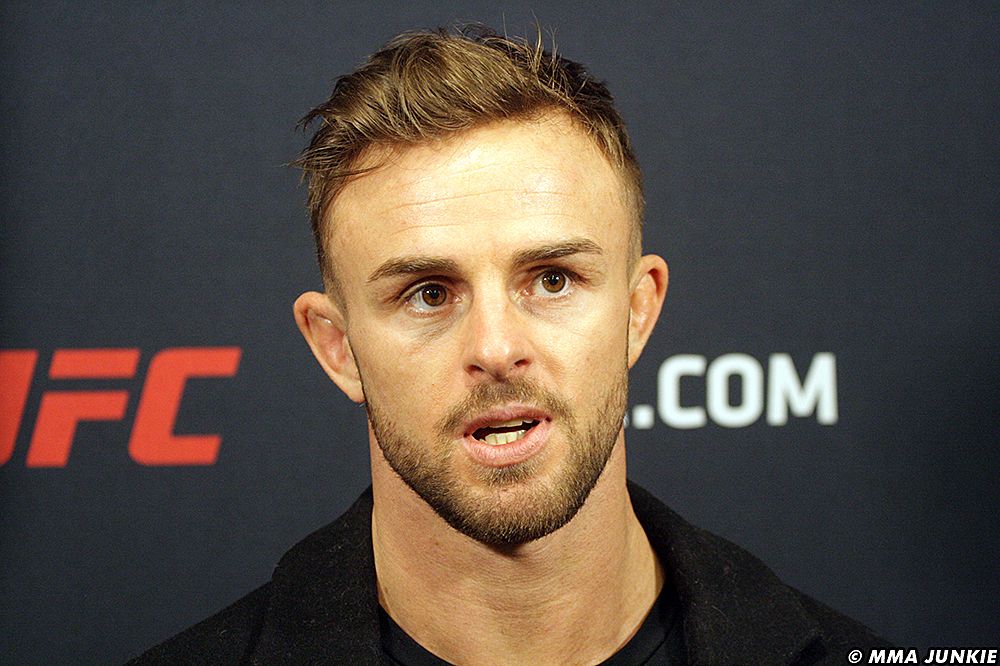 Cody Stamann: Fighting a prospect like Song Yadong a…