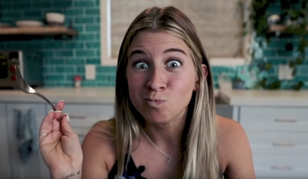 Australian vegan YouTube star slams vegan who went…