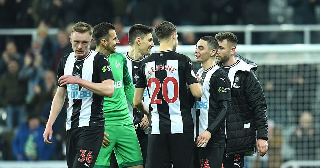 Inside Newcastle United dressing room as Miguel…