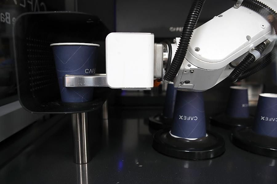 Cafe X Opens A New Robotic Barista Coffee Bar In An…