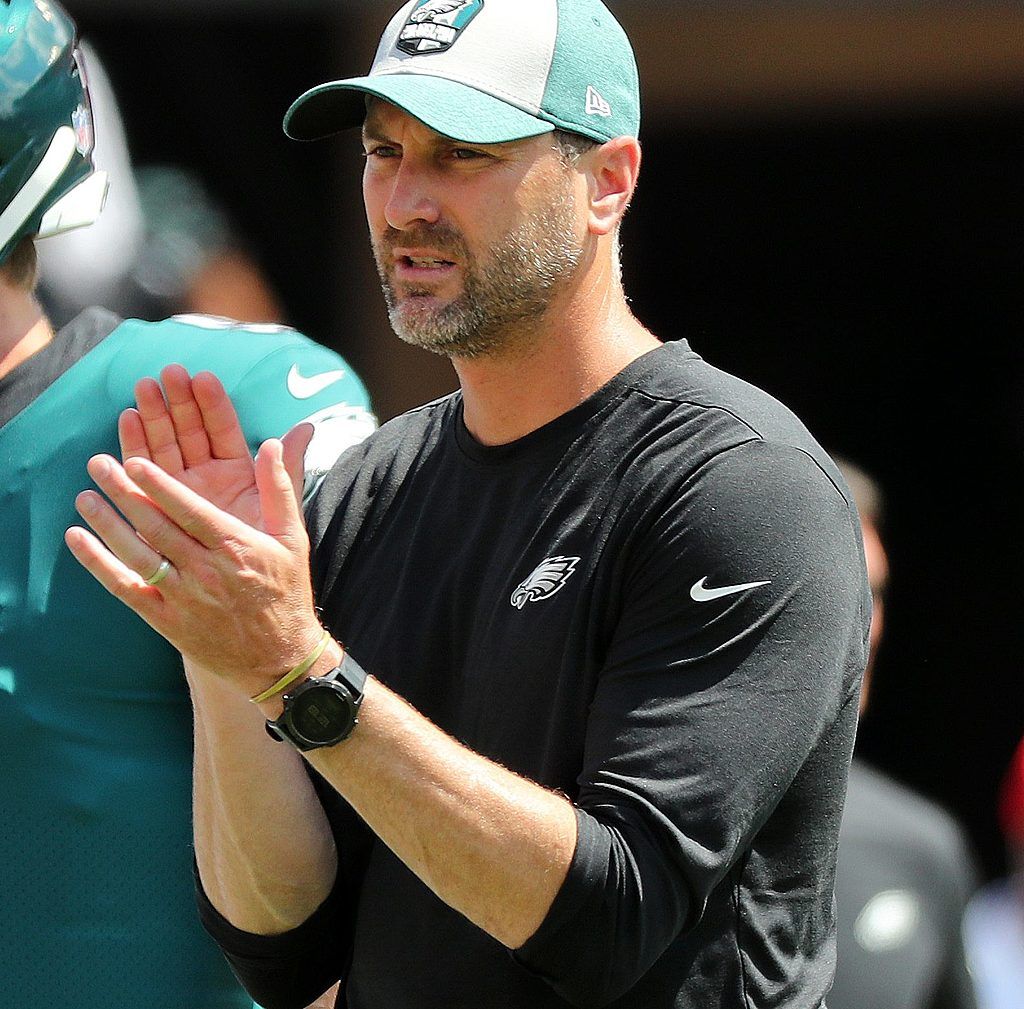Eagles’ OC Mike Groh, QB coach Carson Walch to return…
