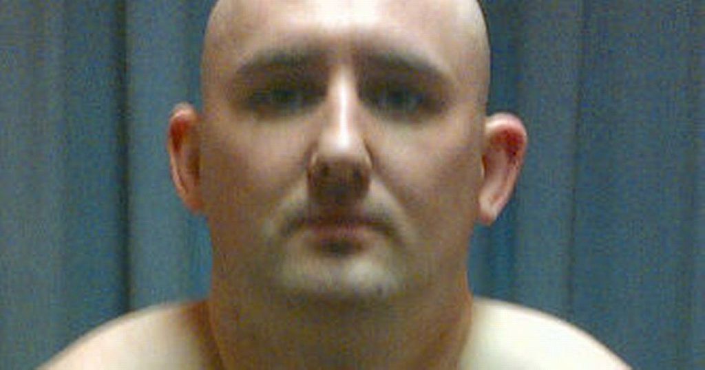 Gangster jailed for Edinburgh pub shooting spat in…