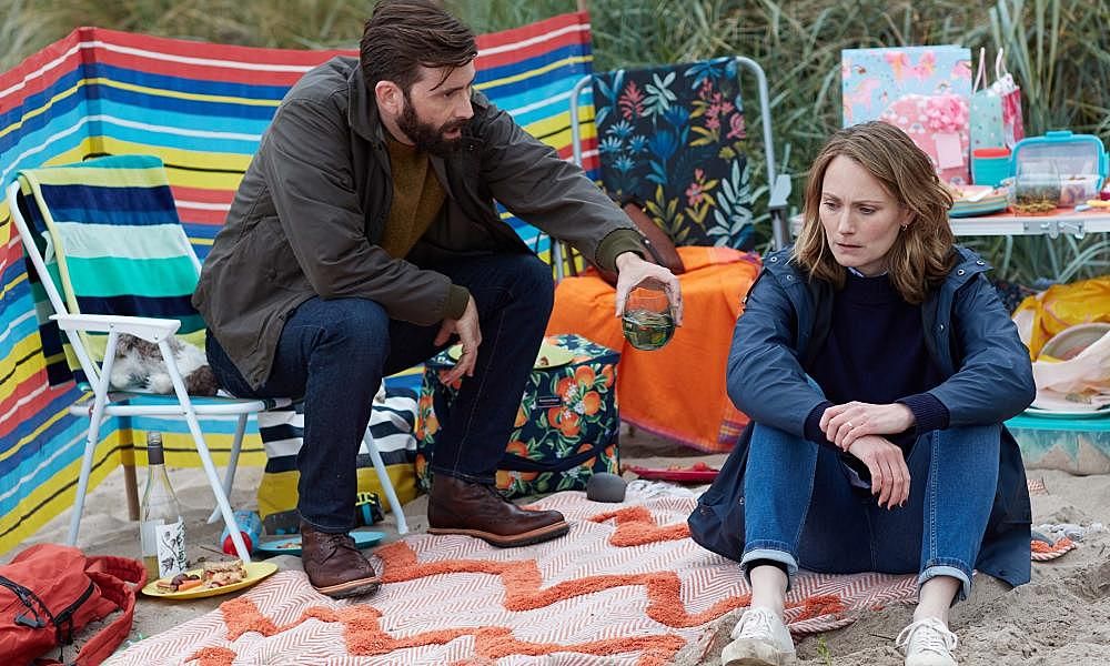 TV tonight: David Tennant under suspicion in Deadwater…