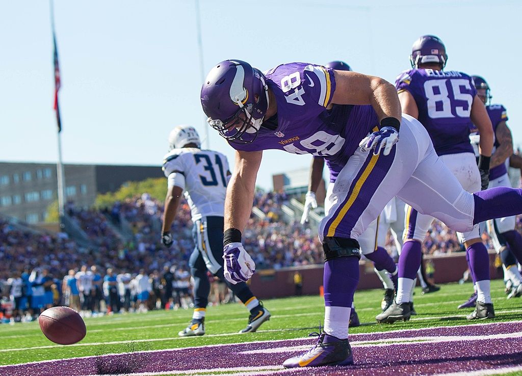 Former Viking Zach Line announces retirement