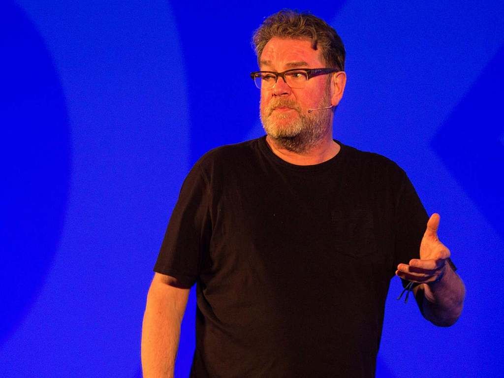 Vaughan Oliver: Graphic designer whose album covers…