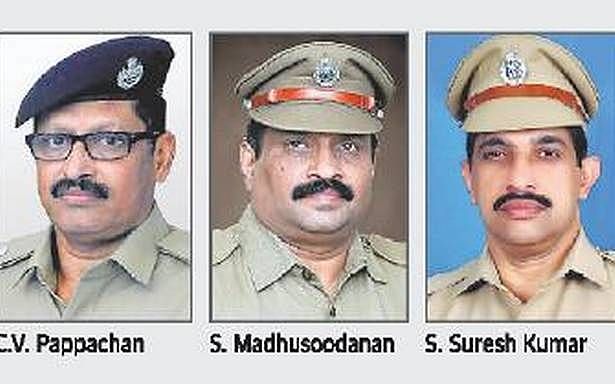 Police officers win medals for meritorious services