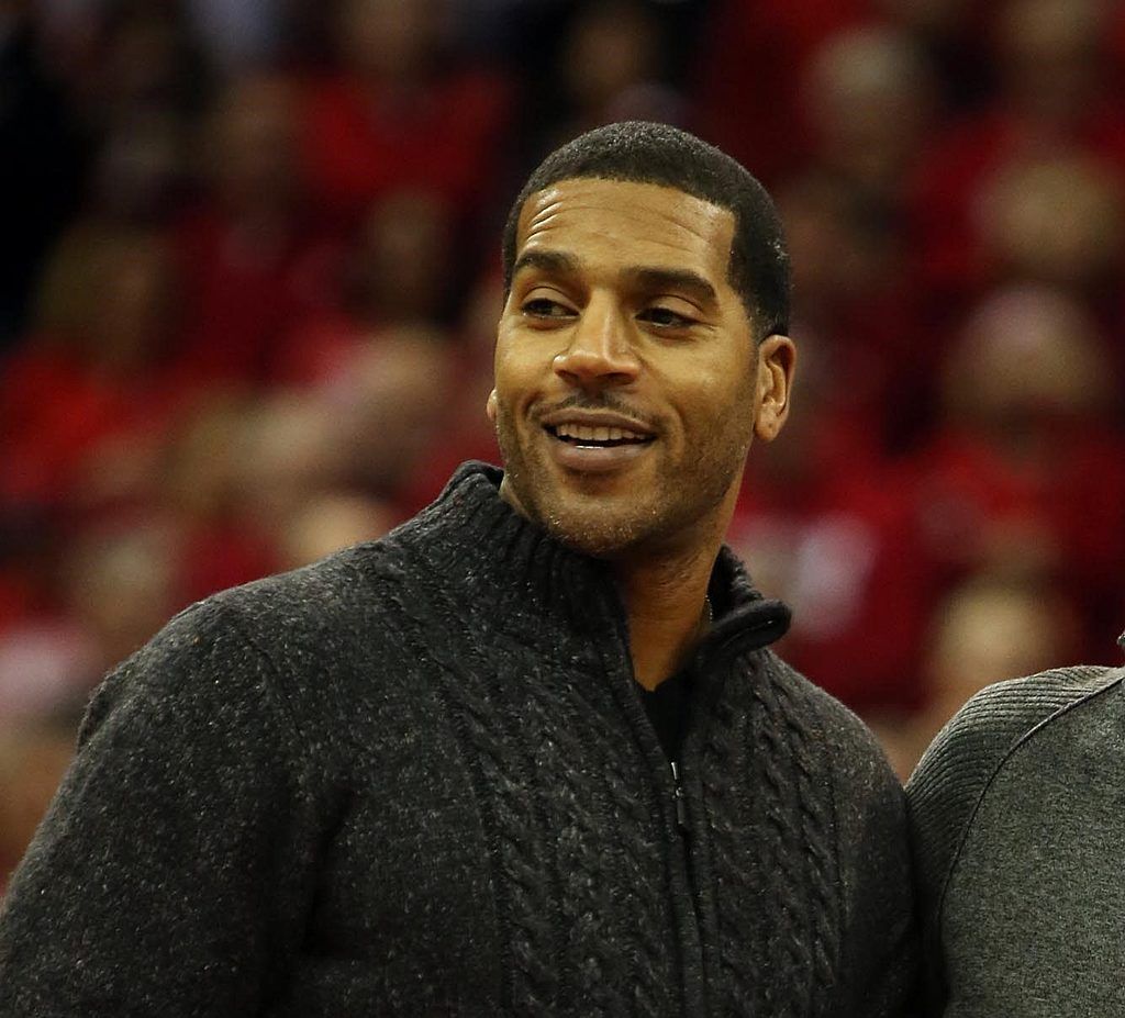 Former Ohio State All-American Jim Jackson pays…