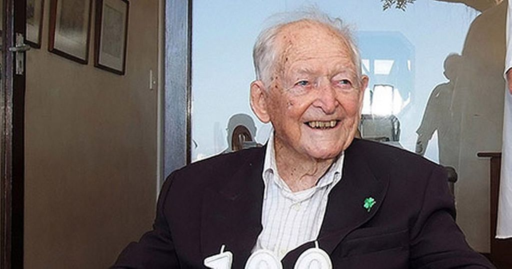 Irish mercenary legend Michael 'Mad Mike' Hoare dies…