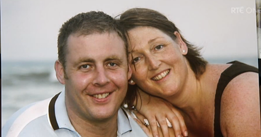 Wife of Garda Adrian Donohoe tells court of moment she…
