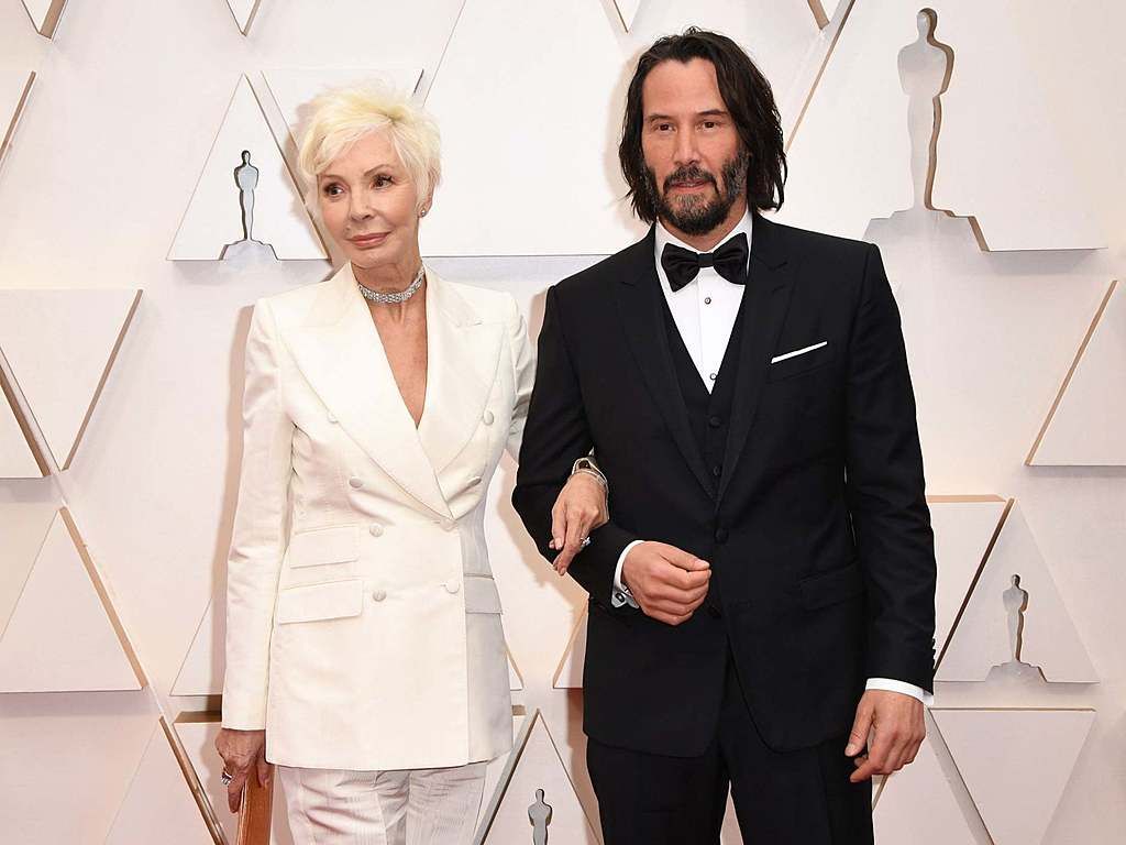 Oscars: Stars who brought their mothers, from Keanu…