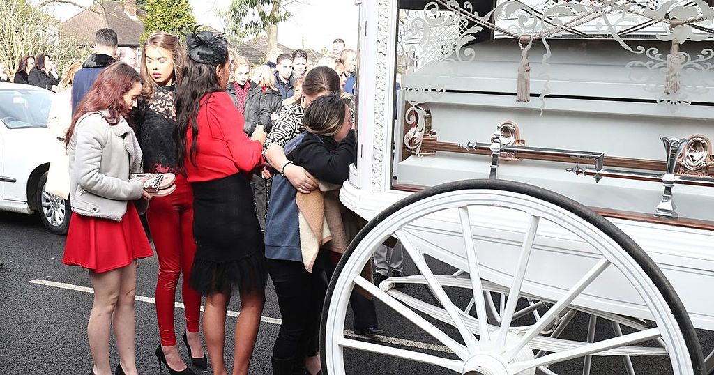Big Fat Gypsy Wedding twins honoured at funeral with…