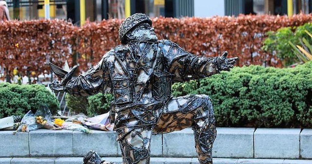 Poignant D-Day statue to visit Perth
