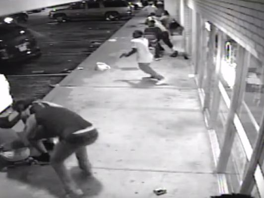 CCTV shows Tyrone Harris 'drawing gun' before he was…