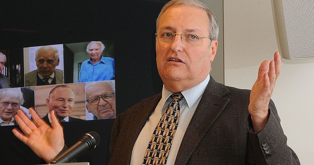 Real-life Nazi hunter warns war criminals are dying as…