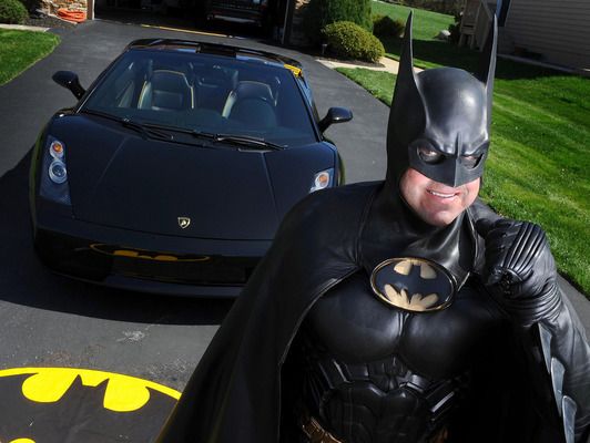 'Lamborghini Batman' killed in crash