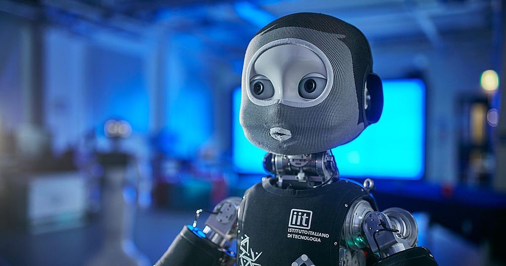 World-first healthcare robot developed at Heriot-Watt…