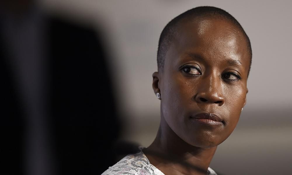 Malian musician Rokia Traoré freed from French prison…