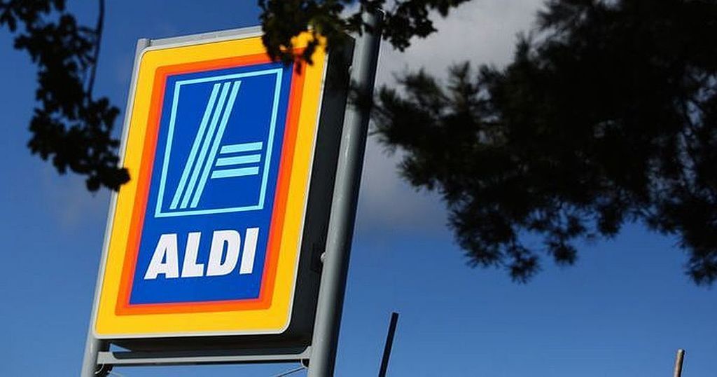 Aldi launches £24.99 food boxes for home delivery