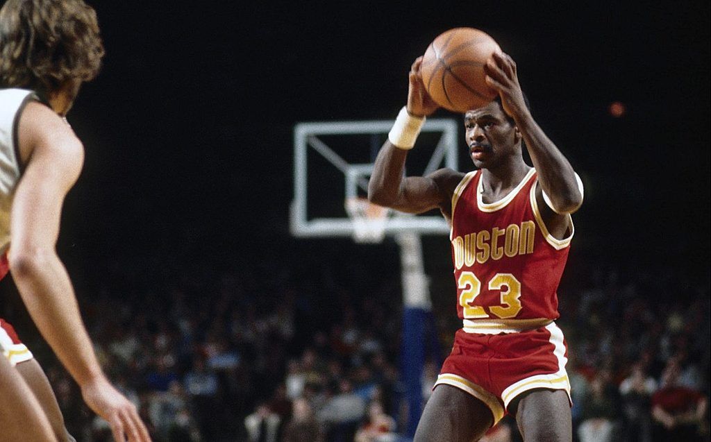 Today in history: Calvin Murphy scores 42 to stun…
