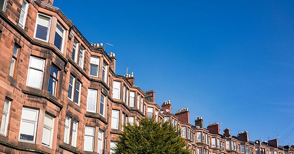 Glasgow weather: Two days of high temperatures and…